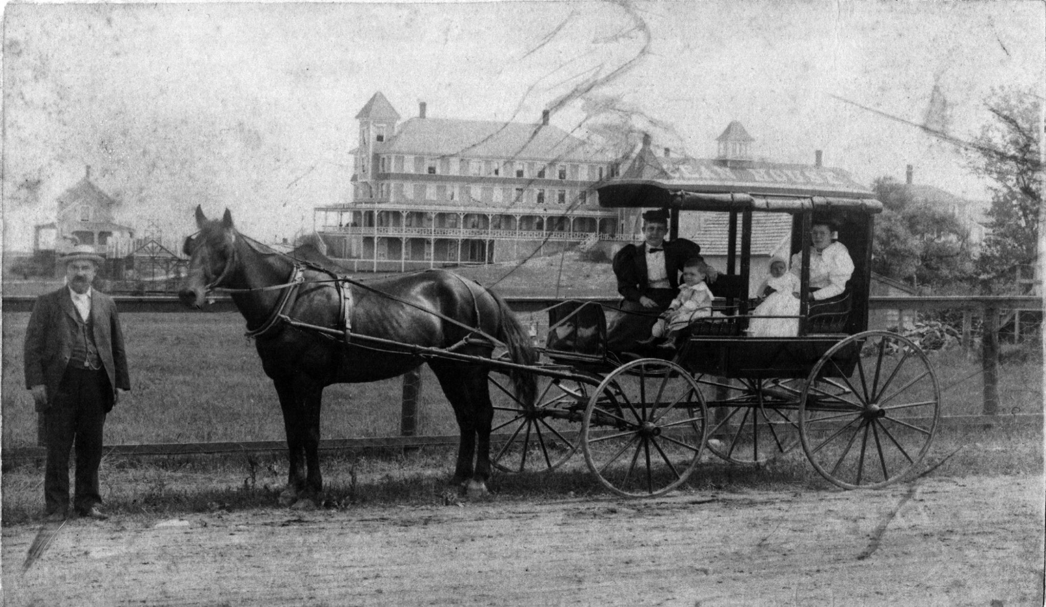 Historic Photos – The Ocean House